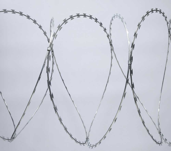 CBT Concertina Razor Barbed Wire Coil Used In Prison Barriers ...
