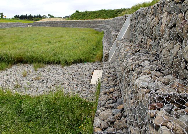 Hot Dipped Galvanized Slope Stabilization Gabion Wall